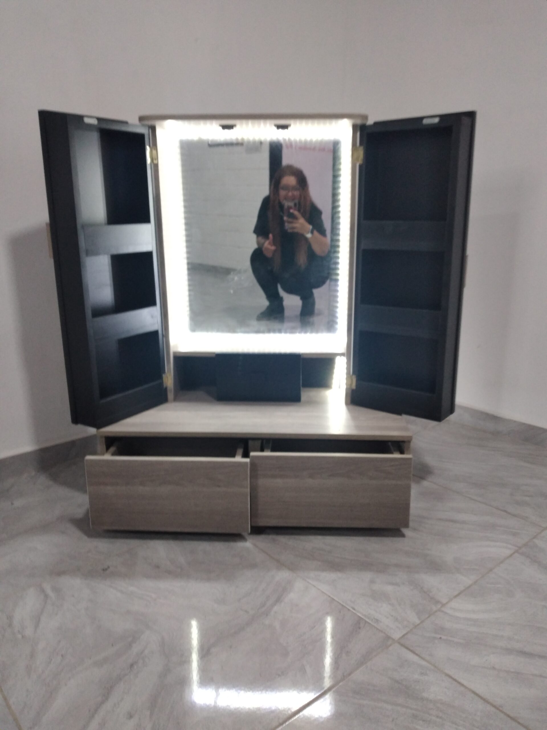 Vanity Sol - Bienvenidos A Heart Diseños, Arte, Decoraciones y Más C.A